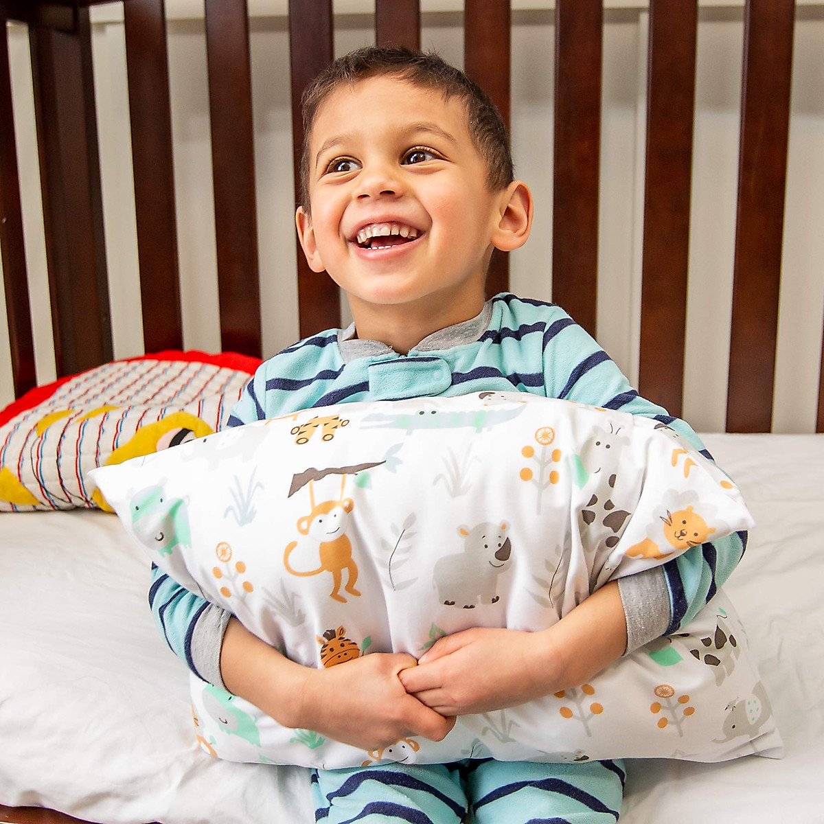 BB MY BEST BUDDY Toddler Kids Pillowcase for Boys and Girls - Butterfly/Butterflies 13 x 18 - shrinks to fit - 100% Cotton - Naturally Hypoallergenic and Soft - Designed in USA - Machine Washable