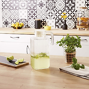 Luminarc Quadro 1.7-Liter (57 1/4-Ounce) Pitcher