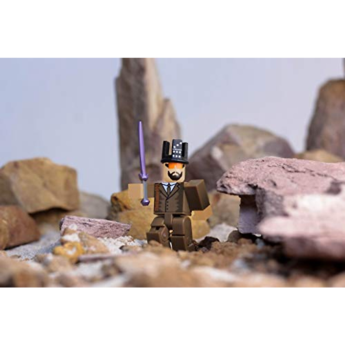 Roblox Action Collection - Legends of Roblox Six Figure Pack [Includes Exclusive Virtual Item]