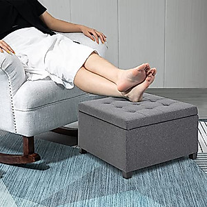 HOMCOM Fabric Tufted Storage Ottoman with Flip Top Seat Lid, Metal Hinge and Stable Eucalyptus Wood Frame for Living Room, Entryway, or Bedroom, Gray