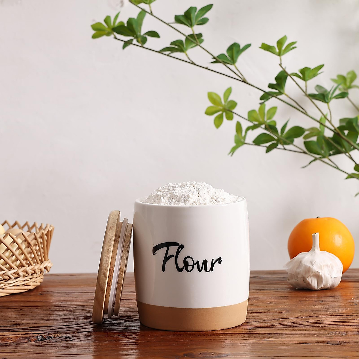 LEETOYI Ceramic Food Storage Containers with Lid,Modern Farmhouse Kitchen Decor, Countertop Food Storage Caddy Organizer, 33oz (Labeled Flour)