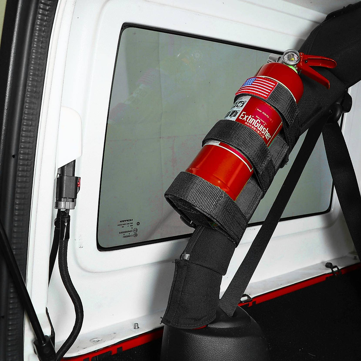 Adjustable Roll Bar Fire Extinguisher Mount Holder 3 lb for Jeep Wrangler Unlimited CJ YJ LJ TJ JK JKU JL JLU 4XE,Black with USA Flag Pattern