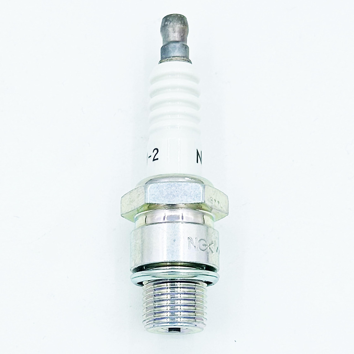Genuine NGK BUHW-2(5626) Spark Plug For Mercu.ry 33-97182Q,896329833 Mariner Various 4-90hp 2-Stroke Engines