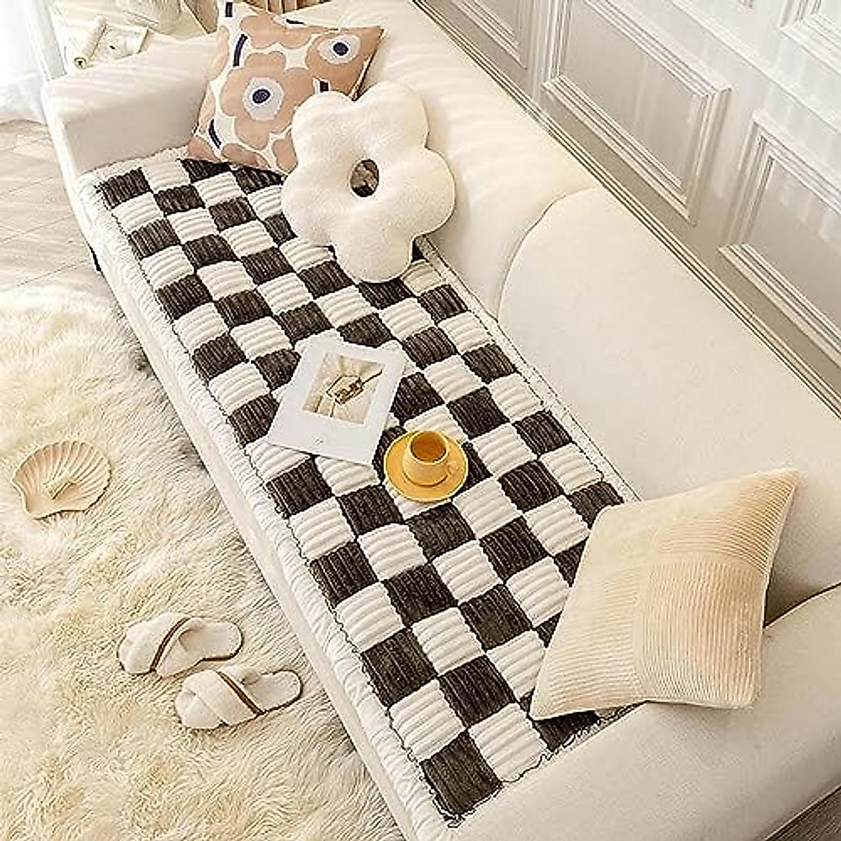 Cream-Coloured Large Plaid Square Pet Mat Bed Couch Cover - Protective Cotton Garden Couch Cover for Floor & Garden - Stylish Comfort for Your Pet