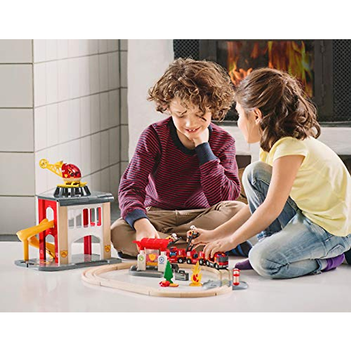 BRIO 33815 Rescue Firefighter Set | 18 Piece Train Toy Set with Fire Truck and Accessories | Kid-Friendly Wooden Tracks | Ideal for Toddlers Aged 3 and Up