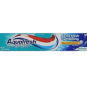 Aquafresh Extra Fresh + Whitening Fluoride Toothpaste, Fresh Mint 5.6 oz (Pack of 4)