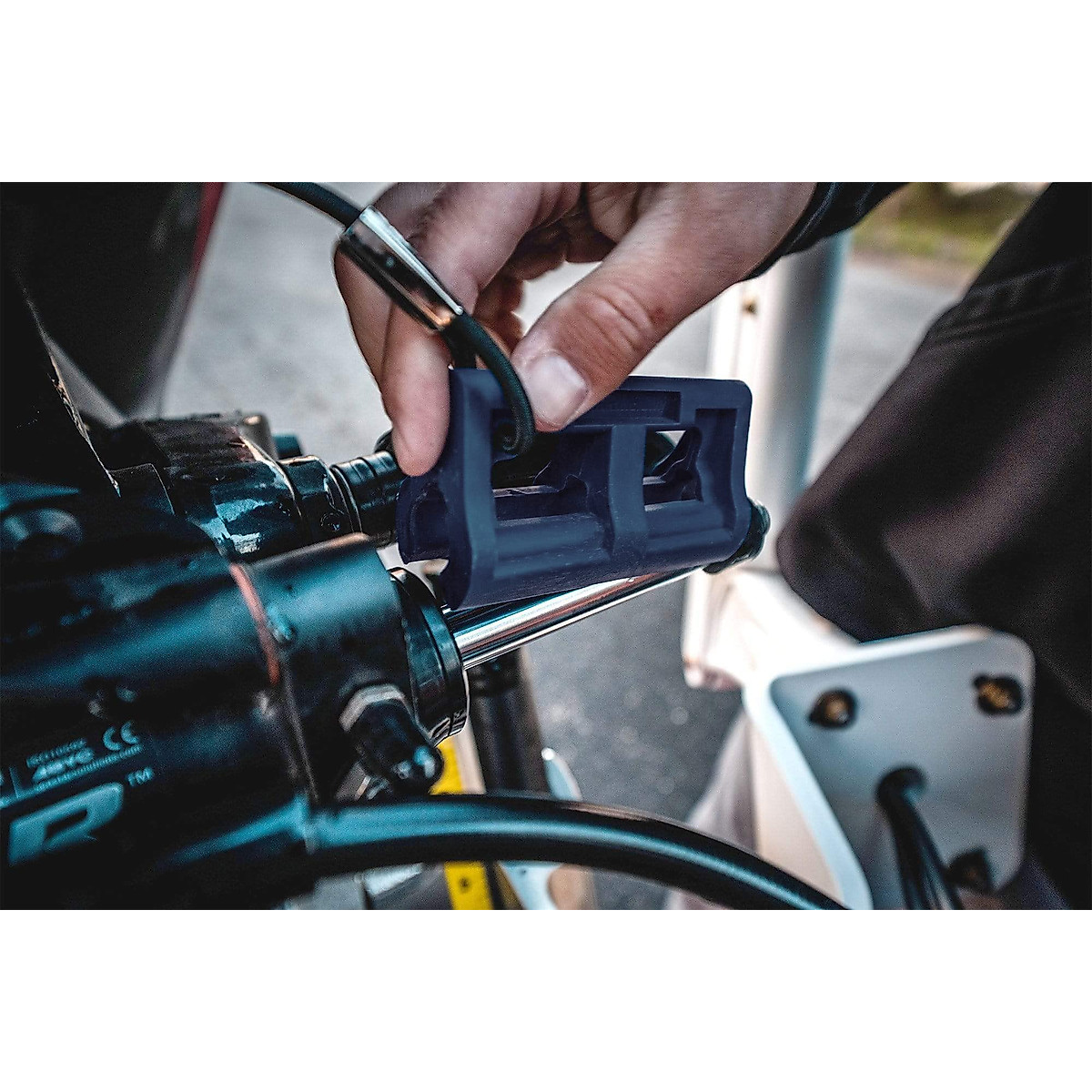 T-H Marine Steer Stop Outboard Hydraulic Steering Lock Set - 4"