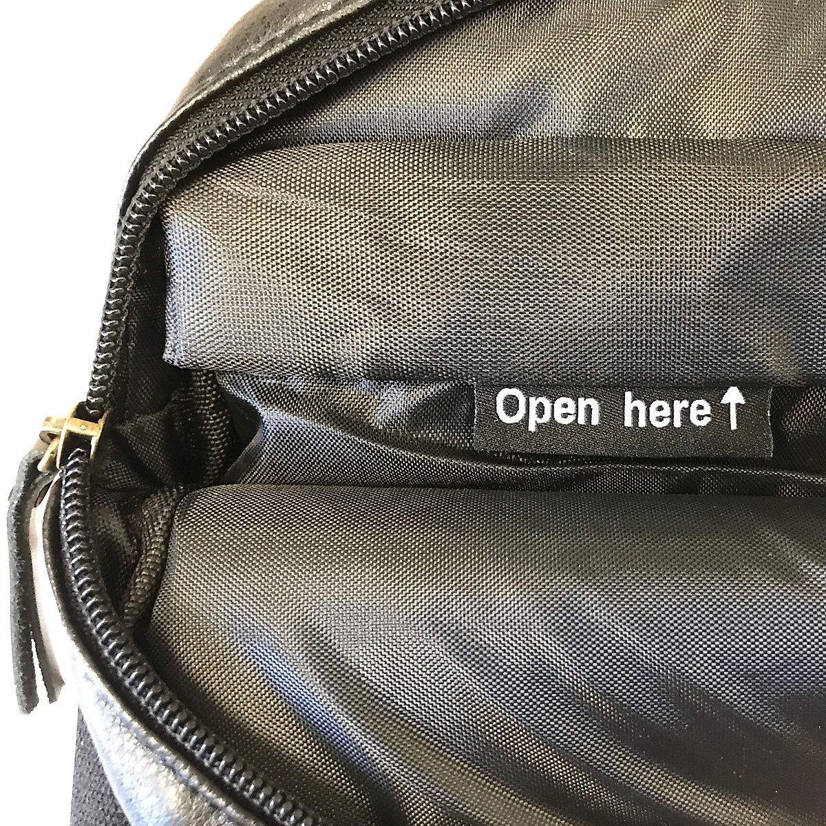 Laptop Faraday Bag 13.5" RFID Privacy Protection Anti-Tracking Anti-Spying EMP GPS RFID Signal Blocking Bag …