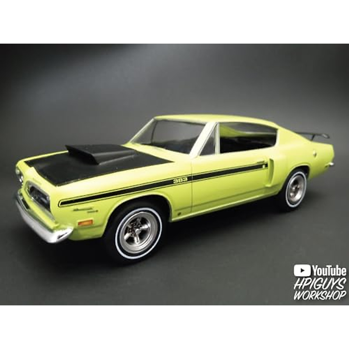MPC 1969 Plymouth Barracuda 1:25 Scale Model KIt