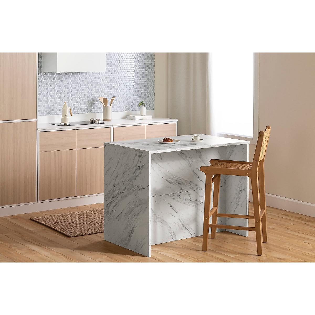 South Shore Myro Kitchen Island, Faux White Marble and White