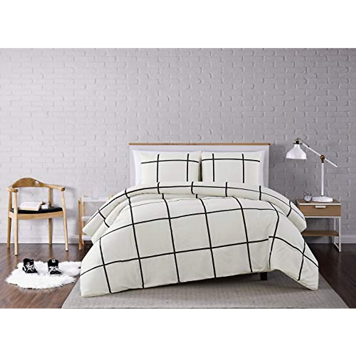 Truly Soft Everyday Kurt Black and White Stripe Comforter, Full/Queen, Windowpane, Kurt Windowpane