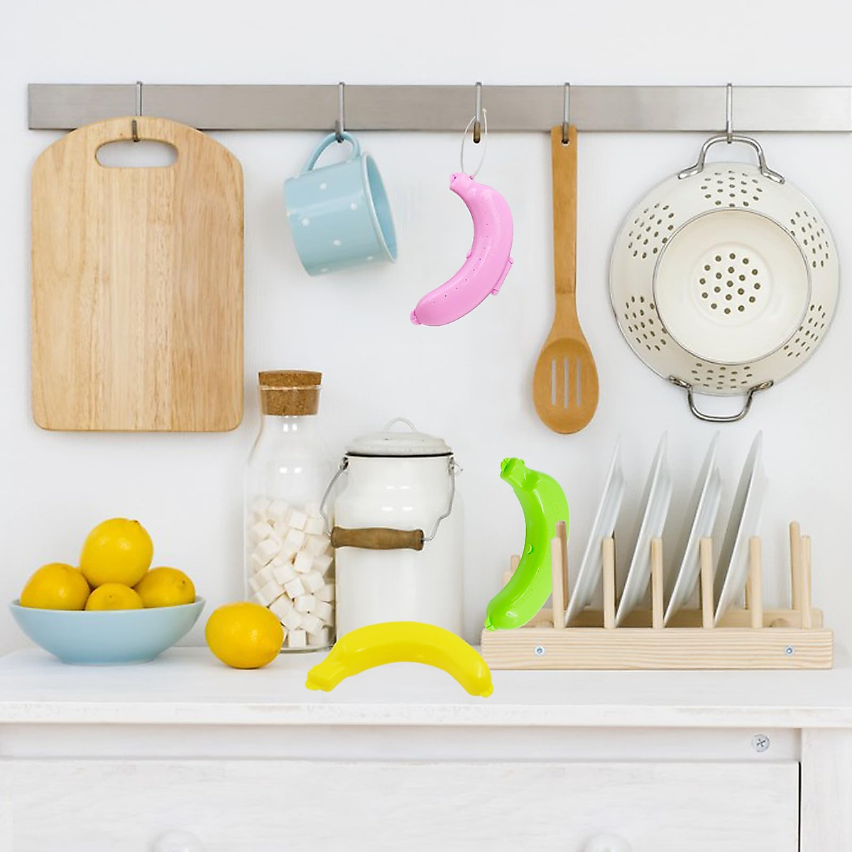 YINPIXUS 3 Pack Banana Case, Banana Saver BPA-Free, Banana Protector Box, Banana Keeper Holder Outdoor Travel, Plastic Banana Storage Container, Banana Carrier for Lunch Box Fruits Freshness