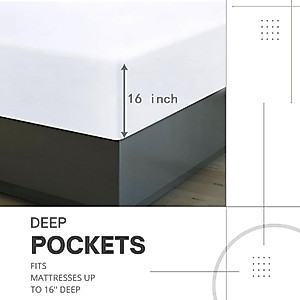 zcwl Christmas Sheets Full Size, Reindeer Bed Sheet Set, Super Soft Microfiber Patterned Bedding Sheet Sets 4 Piece, 16 Inch Deep Pocket Fitted Sheet & Flat Sheet & 2 Pillowcase