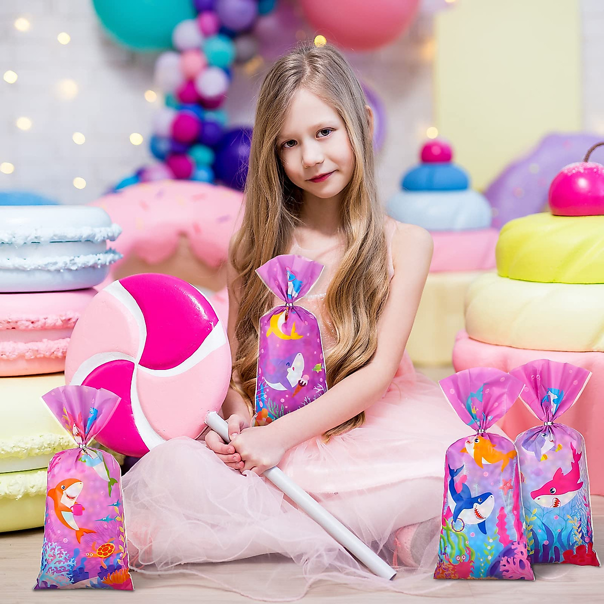 Hotop 100 Pcs Cute Baby Pink Shark Cellophane Bags Pink Shark Gift Treat Bags Plastic Goodie Candy Bags with 150 Ties Shark about 27.5 X 12.5 cm