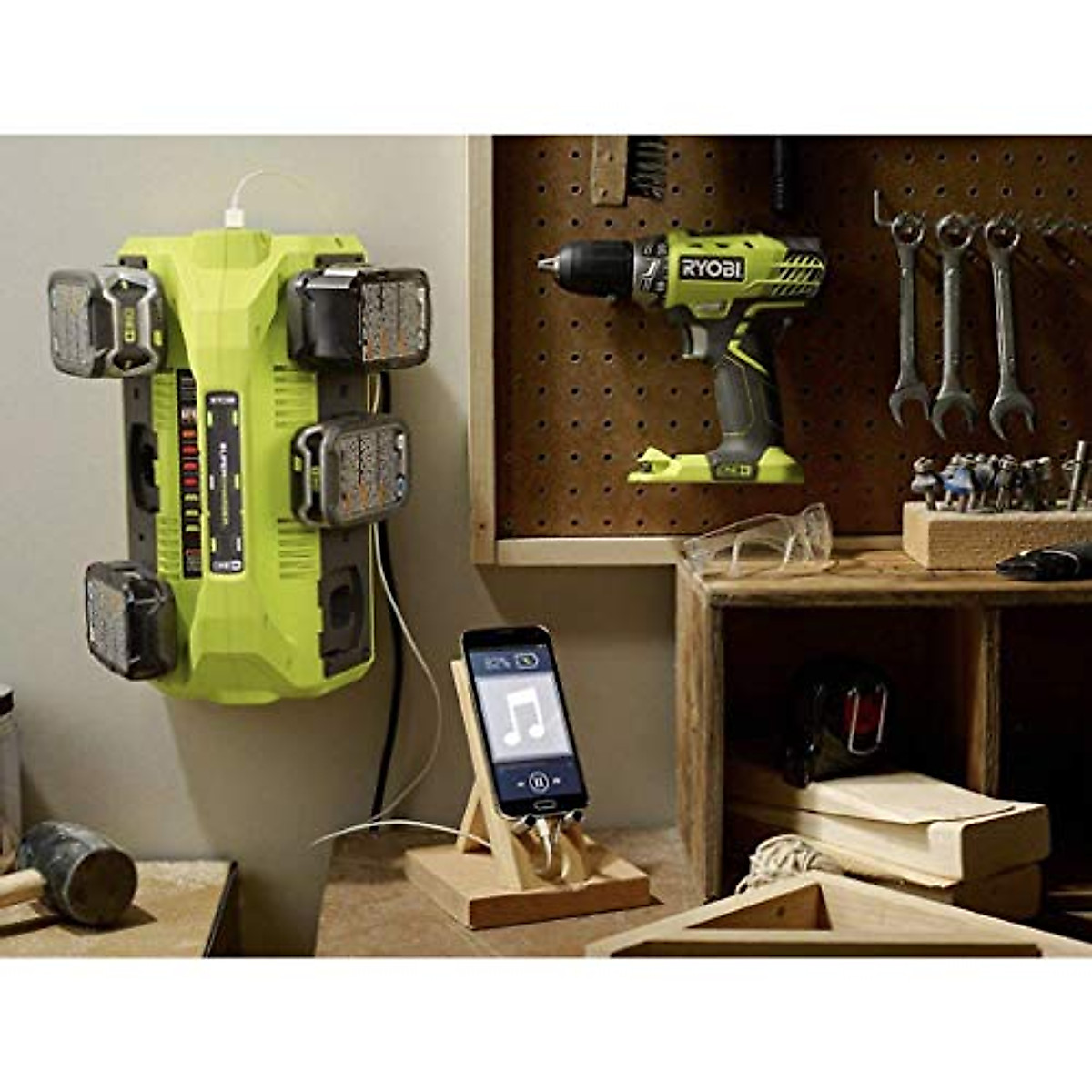 Best Tools Ryobi 18-Volt ONE+ 6-Port Dual Chemistry IntelliPort SUPERCHARGER with USB Port P135