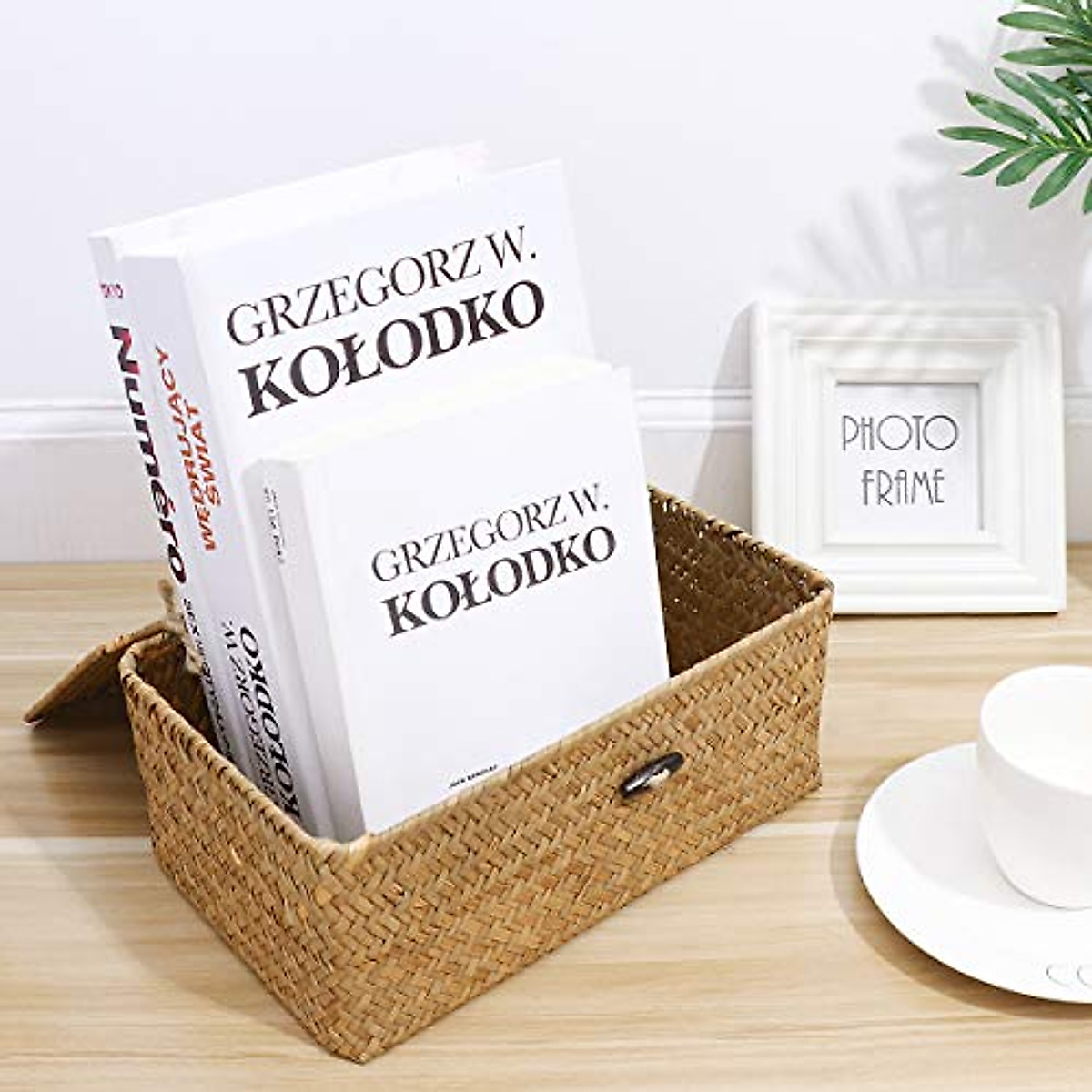 Hand Woven Rattan,Home Storage Basket Box with Lid & Removable Fabric Lined Interior, Seagrass Basketfor Shelf Organizer