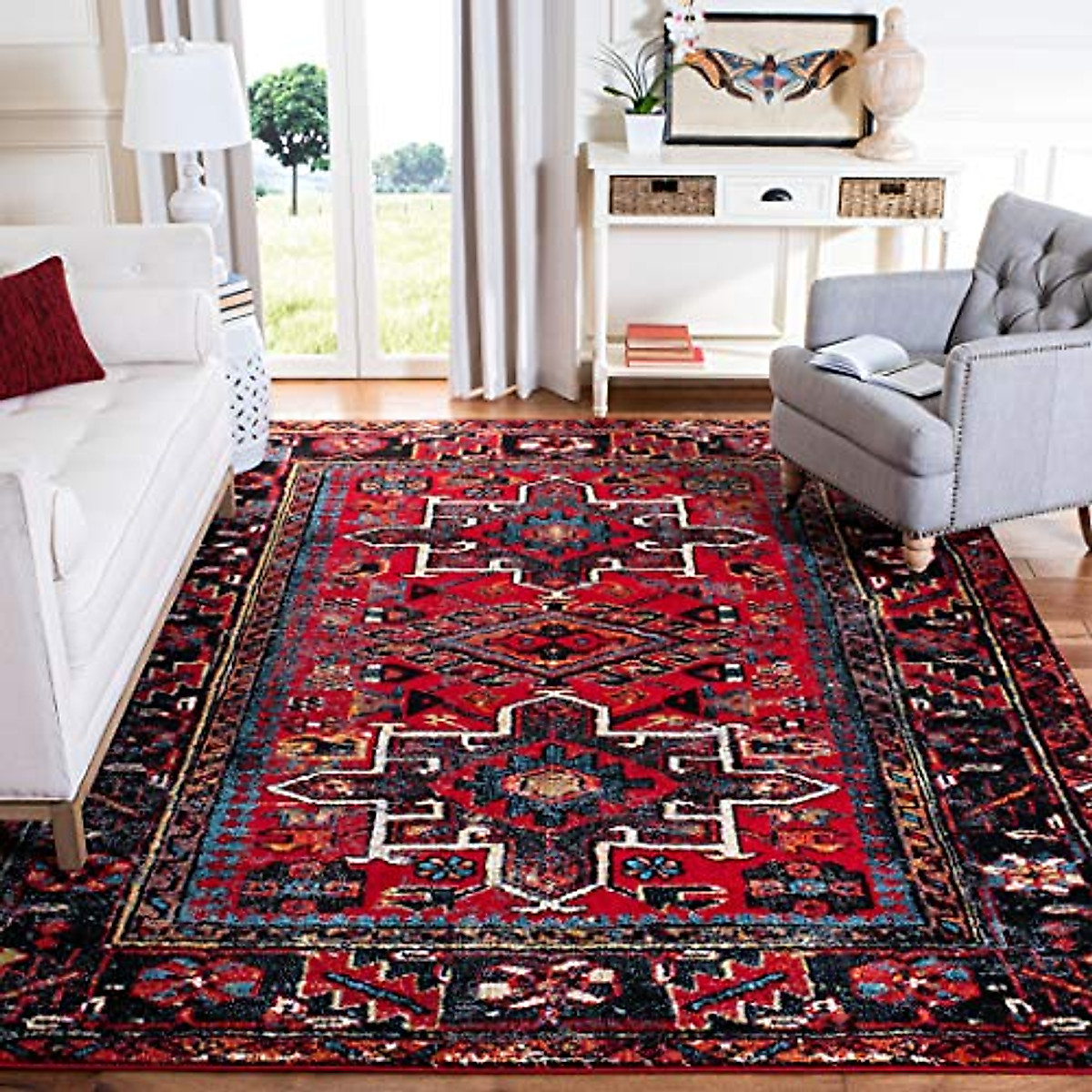 SAFAVIEH Vintage Hamadan Collection Area Rug - 8' x 10', Red & Multi, Oriental Traditional Persian Design, Non-Shedding & Easy Care, Ideal for High Traffic Areas in Living Room, Bedroom (VTH211A)