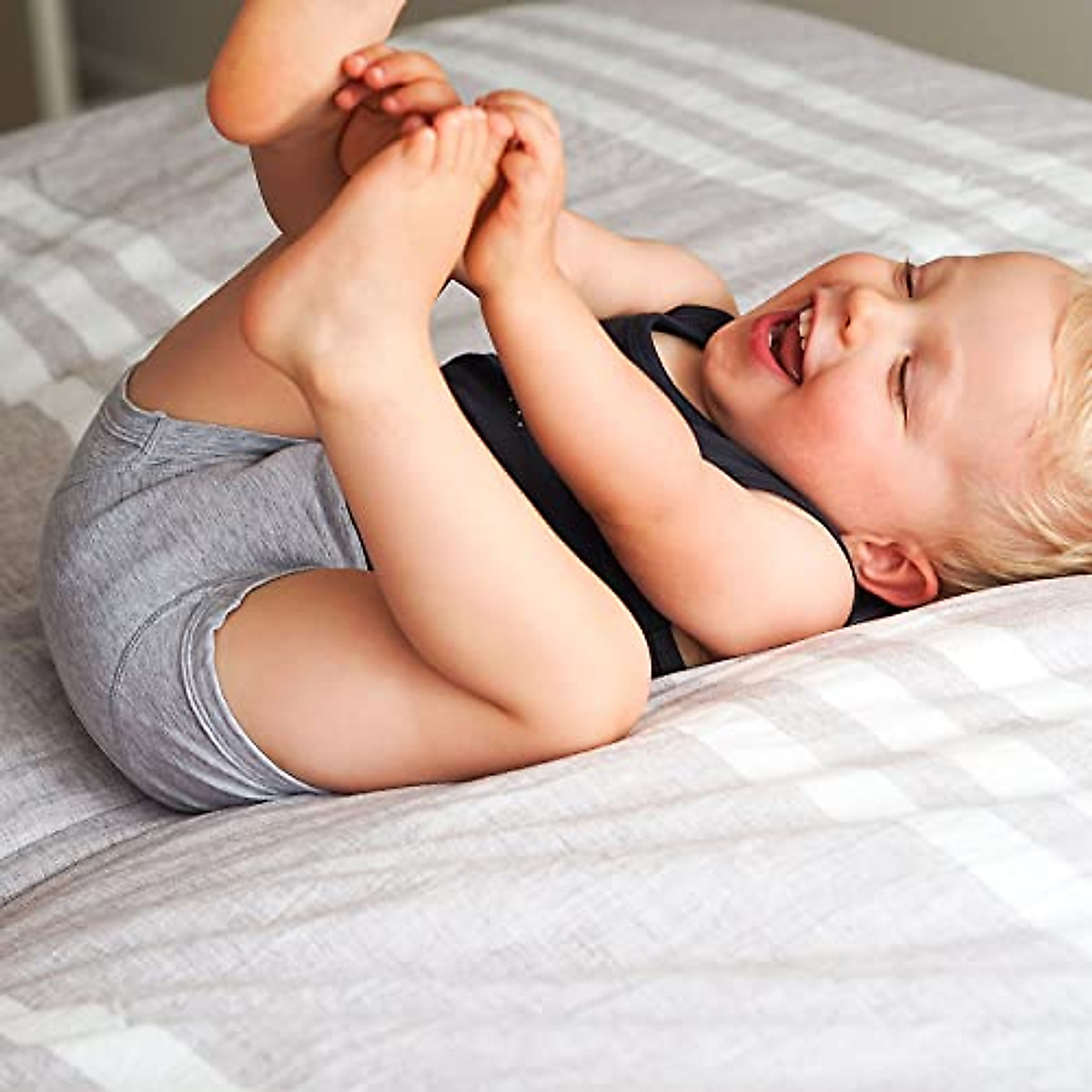 Conni Kids Training Boxer Pants | Soft Shorts Reusable Toddler Potty Training Underwear | Waterproof Easy Pull Up Youth Incontinence Bubble Gum Sizes 4-6