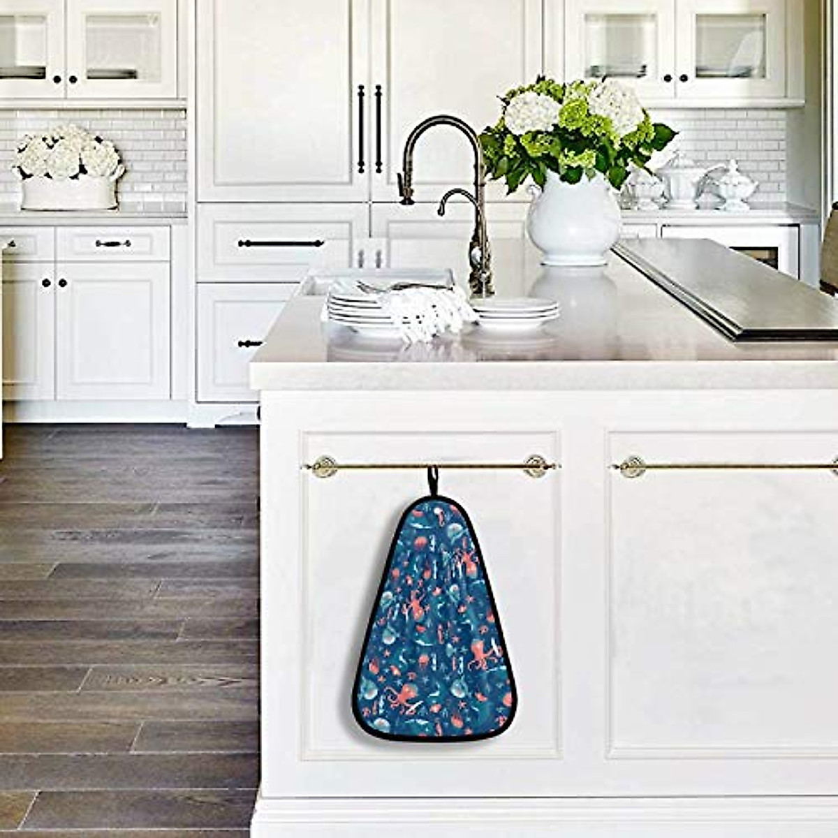 visesunny Shark Octopus Cartoon Animal Hand Towel for Kitchen Bathroom Decor Soft Absorbent Cotton Dish Towel with Hanging Loop Botton Cleaning and Drying Washcloth