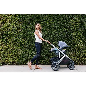UPPAbaby Cruz V2 Stroller - Jordan (Charcoal Melange/Silver/Black Leather) + Mesa Infant Car Seat - Jordan (Charcoal Melange) Merino Wool