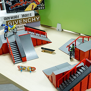 KETIEE Mini Finger Skateboard and Ramp Accessories Set, Skate Park Deck Truck Board Ramp Kit with Finger Skateboards, Fingertip Movement Party Game Toy for Kids (A)