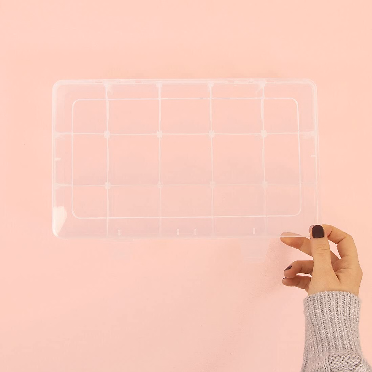 Craftelier - Washi Tapes Organiser Box | Transparent with Adjustable Compartments | Box Size: 28 x 17 x 5,6 cm - Minimum Compartment Size: 5,5 x 5,5 cm