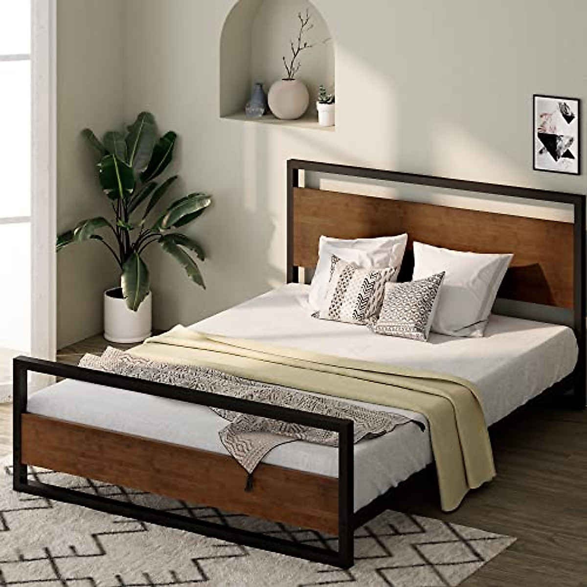 ZINUS Suzanne Bamboo and Metal Platform Bed Frame with Footboard / Wood Slat Support / No Box Spring Needed / Easy Assembly, King