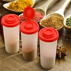 4 Pcs Salt and Pepper Shakers Set Large Salt Dispenser Camping Picnic Salt Shaker with Lid Plastic Salt and Pepper Shakers with Lids Picnic Salt and Pepper Jar Container for Salt Sugar Spice (Red)