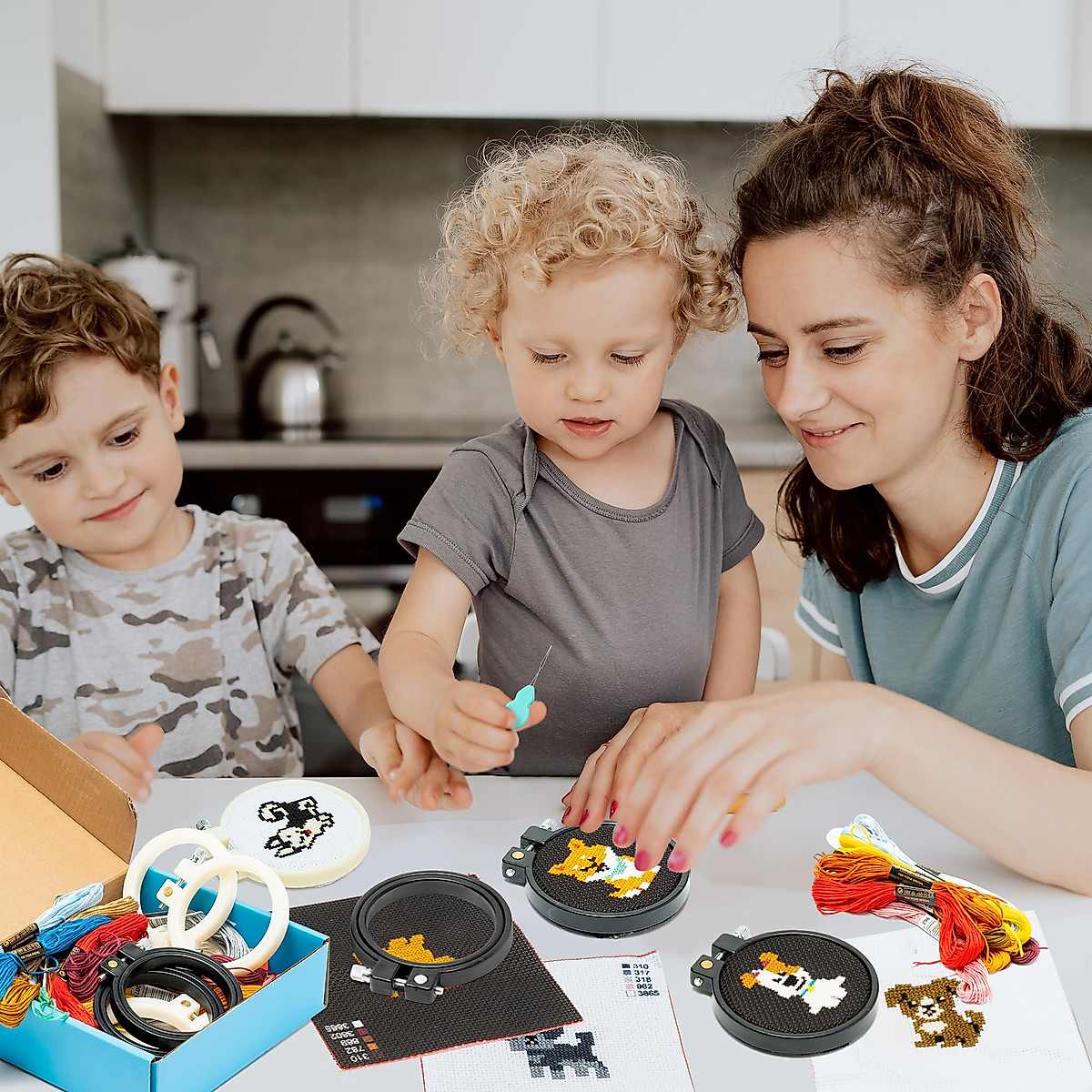 WATINC Embroidery Stitch Kit Cross Stitch Beginner Kit for Kids Stamped Cross Stitch Sewing Kit with Puppies Pattern Needle Point Starter Kit Sewing Set with Instructions 18PCS