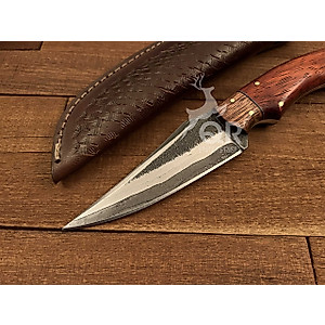 Classic Blades San Mai Damascus Steel Handmade Hunting knife, Bushcraft knife, Fixed blade knife, Outdoor Full Tang Forged knife, Camping knife Wooden Handle With Leather Sheath