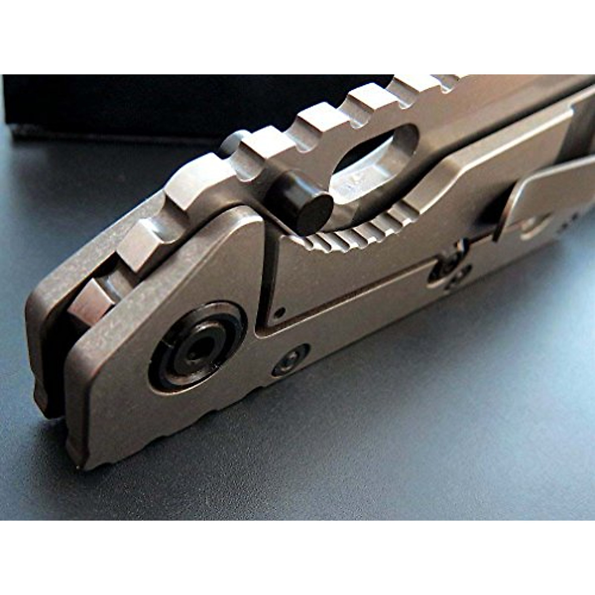 Eafengrow EF225 Pocket Knife Hunting Knives D2 Blade Titanium Handle with Clip EDC Tools Working Camping Knife(gray)