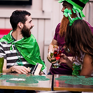 6 Pieces St. Patrick's Day Shamrock Placemat Green PVC Table Place Mat Non Slip Heat Resistant St Patrick's Day Placemats for Dining Kitchen Table Home Decoration, 16.5 Inch