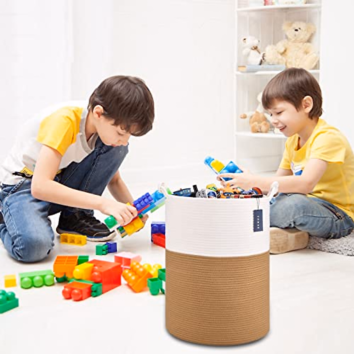 COMSE Extra Large Blanket Basket, Storage Basket, Large Laundry Baskets, 15.7”x 21.7”, Cotton Rope Basket, Blanket Storage for Living Room, Toy Basket, Woven Basket, Clothes Baskets,White/Camel