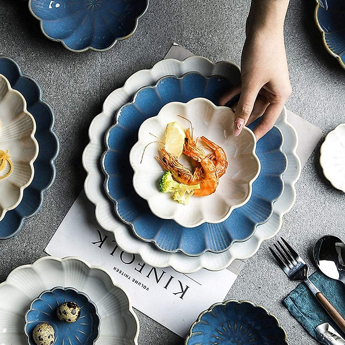 Ceramic Kitchen Dinner Set ServiceDishes/Plate/Bowl Set,12 Pieces Dinnerware Set, Thick and Durable Dinner Set, Creativity Flower Shape Dishes, Including Plates, Bowls and Mugs, Service for 2,Blue