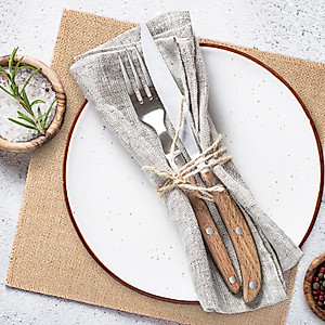 Preboun 5 Pcs Burlap Squares Multipurpose Natural Burlap Fabric Burlap Centerpiece Burlap Placemats Farmhouse Gardening Country Crafts for Home Weddings Kitchen Table Decorations (13 Inch)