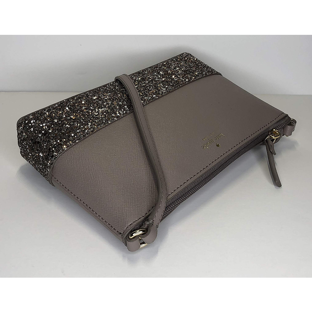 Kate Spade New York Greta Court Ramey WKRU5693 bundled with matching Graham Card Case Wallet WLRU5200 (City Scape)