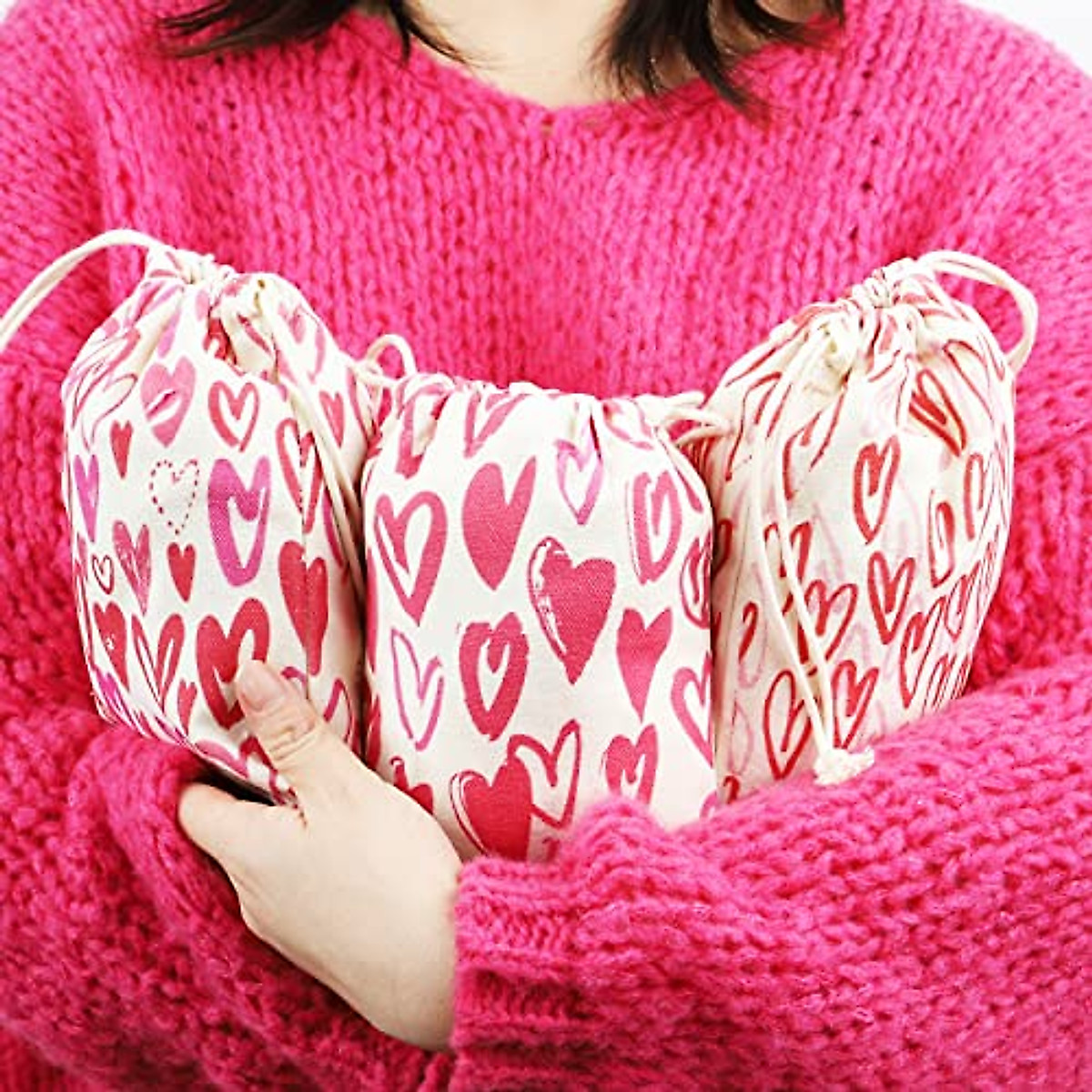 EYNDYN 30Pieces Heart Canvas Gift Bags with Drawstring Valentines Day Bag Wedding Wrapping Bags for Valentines Day, Weddings Anniversary, Baby Showers, Bridal Party Favors