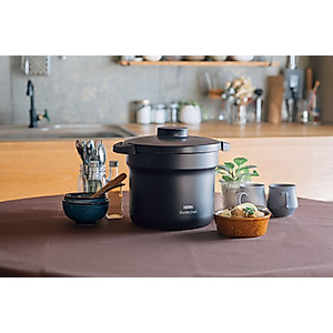 Thermos Vacuum Warm Cooker Shuttle Chef KBJ-4500 BK (Black)【Japan Domestic Genuine Products】