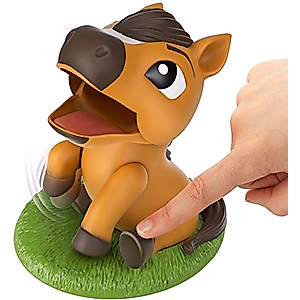 Mattel Games Spirit STACKIN’ Apples Kids Game, Treat-Stacking Challenge with Hungry Horse for 2 3 or 4 Players 5 Years Old & Up