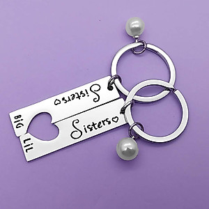 Big Sis Lil Sis Matching Keychain Set of 2 Gift for Big Sister Little Sister Best Friend Sister Gift for Big Sis Lil Sis from Sister Friendship Keychain Sister Keychains Family Jewelry
