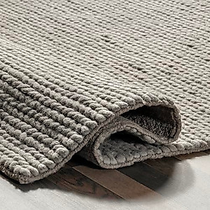 nuLOOM 5x8 Penelope Wool Braided Handmade Area Rug, Light Grey, Solid Rustic Farmhouse Style, For Bedroom, Living Room, Hallway, Entryway