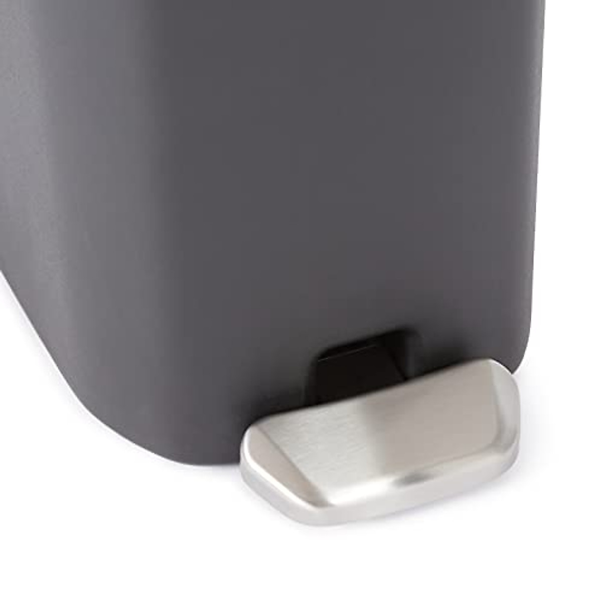 Amazon Basics Compact Bathroom Plastic Trash Can with Steel Pedal Step, Black, 6-Liter