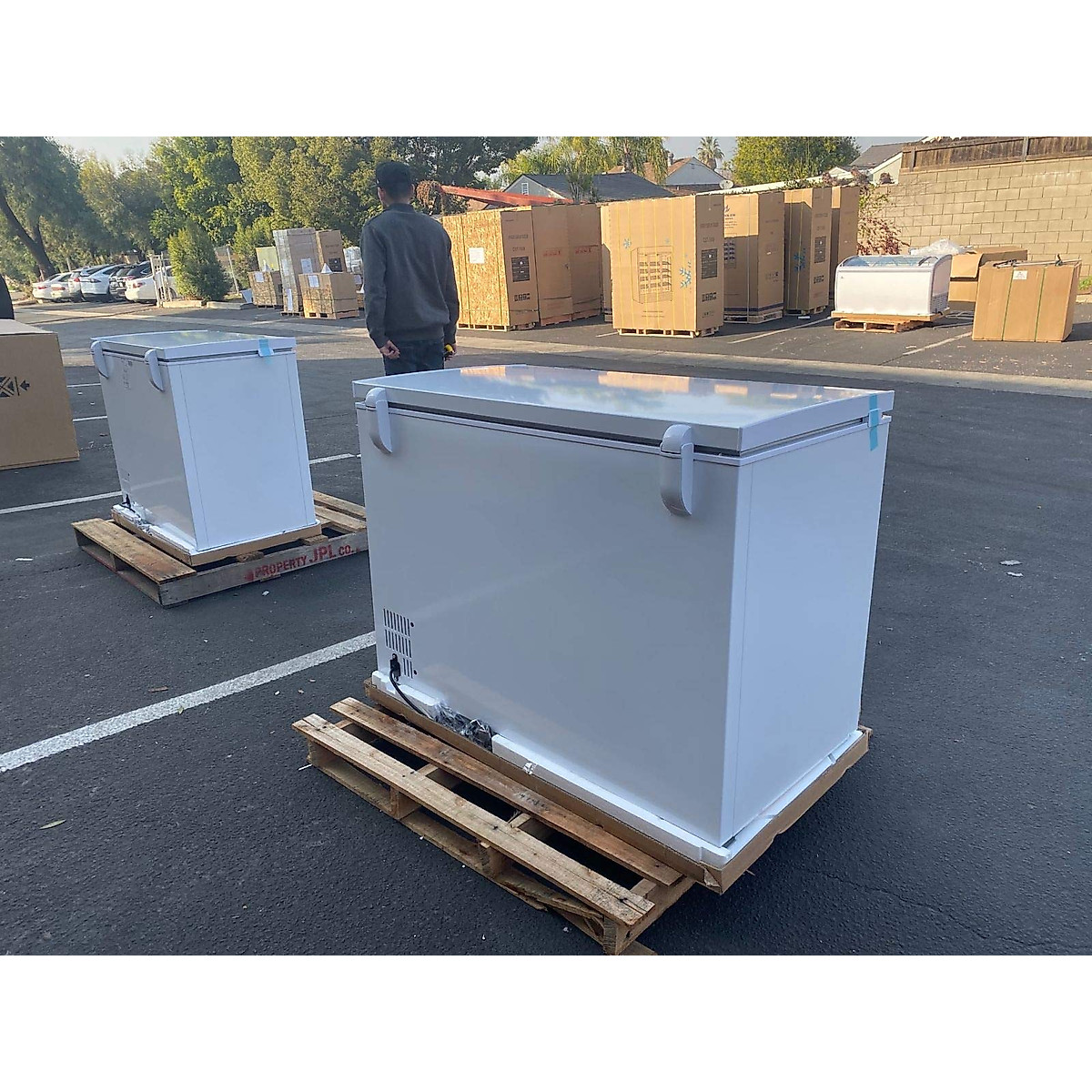 Commercial Freezer Chest freezer 10 Cuft NSF Restaurant 44" White Stand Alone Solid Flat Top w/Storage Baskets XF-302