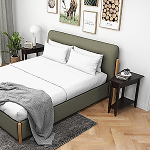 Giantex Wedge End Table, Triangle Side Table with Storage Shelf and Solid Wood Legs, Recliner Table, 24.5" Tall Nightstand, Modern Narrow Accent Table for Small Space Living Room, Espresso