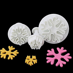 NUOMI 6 Pieces Snowflake Fondant Press Pastry Cutters Plastic Embossing Mould Cake Cookie Decorating Tool Handmade Sugarcraft Baking Supply, White, 6 Different Shapes