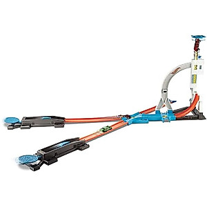 Hot Wheels DLF28 Track Builder System Stunt Kit Playset [Amazon Exclusive]