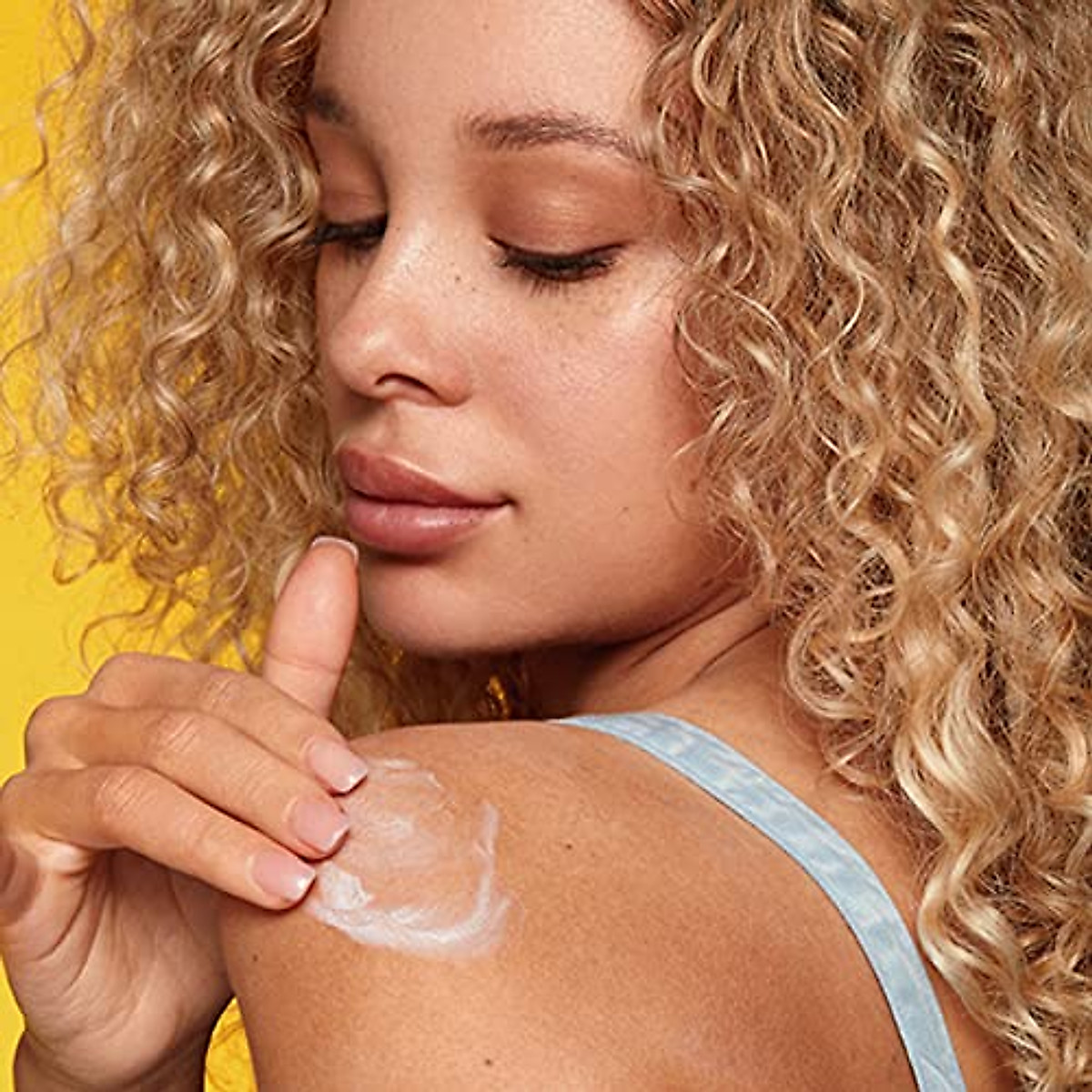 Neutrogena Beach Defense Water-Resistant Sunscreen Lotion with Broad Spectrum SPF 30, Oil-Free and PABA-Free Oxybenzone-Free Sunscreen Lotion, UVA/UVB Sun Protection, SPF 30, 6.7 fl. oz