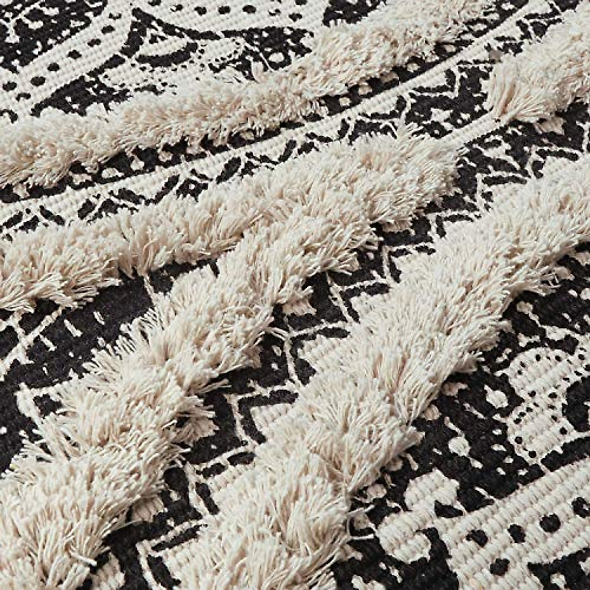 Ailsan Boho Bathroom Rugs 2' x 3', Cotton Tufted Mandala Rug Machine Washable Farmhouse Rug Hand-Woven Small Area Rug with Tassels, Soft Indoor Floor Mats for Entryway Kitchen Bedroom