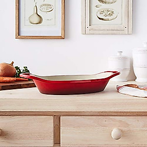 Lodge Oval casserole, 2 Quart, Red