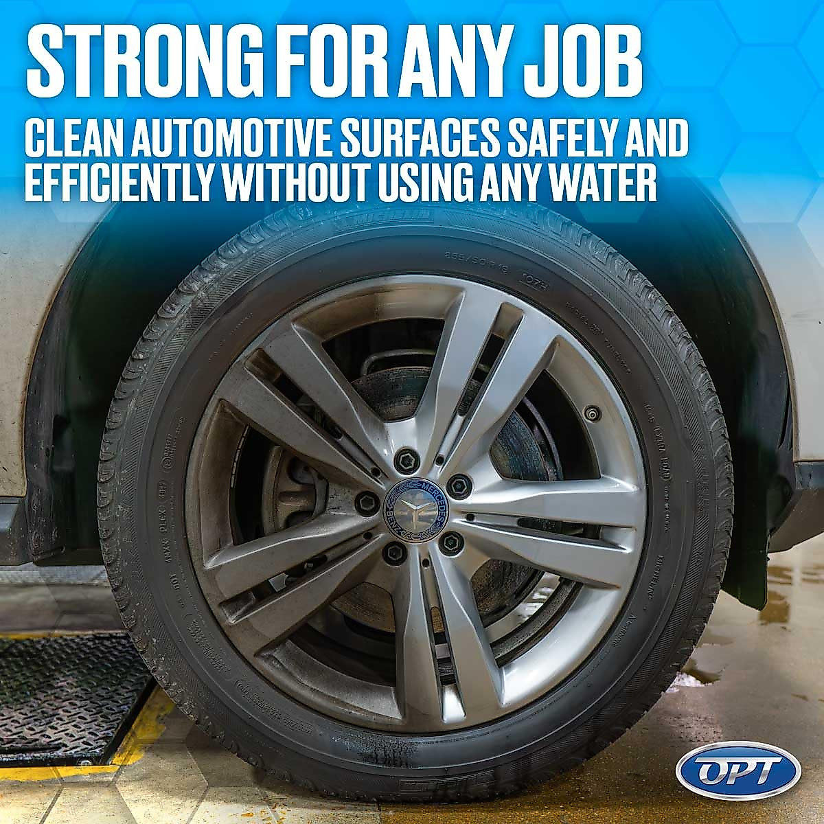 Optimum Opti-Clean Waterless Wash and Wax - Concentrated Waterless Car Cleaning Spray, Car Wax, and Polymer Protection (32 oz)